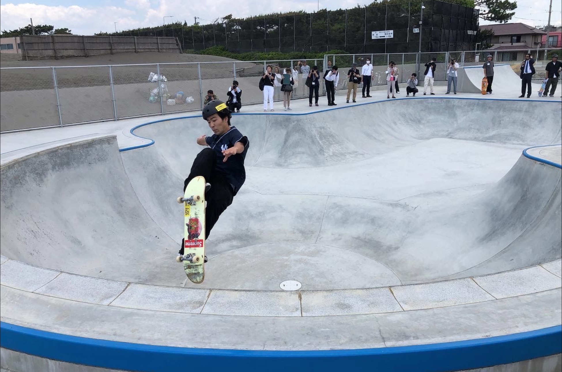 Kugenuma Kaigan Hug-Ride Skate Park Opens by Japan’s Premier Beach ...